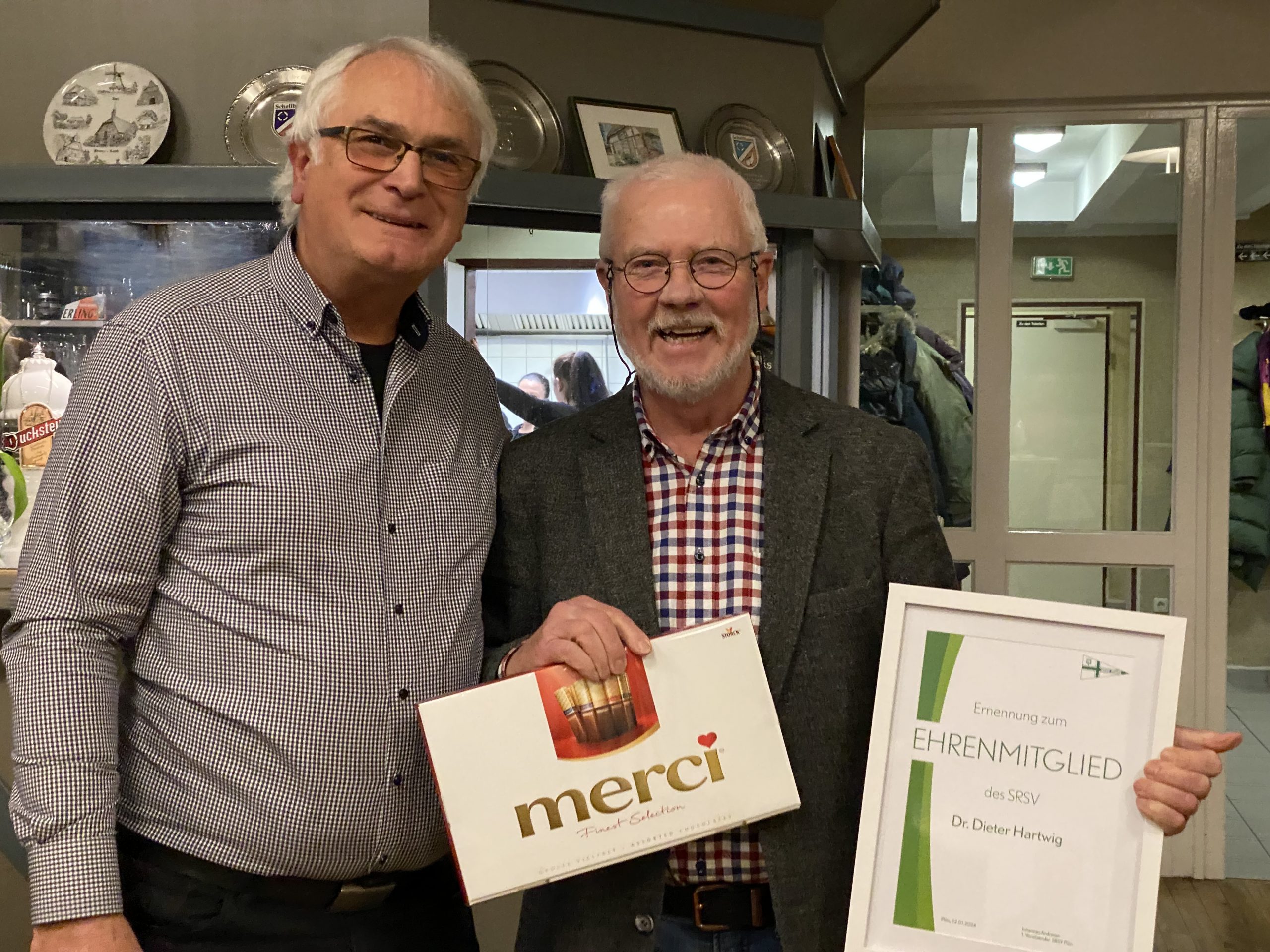 Ernennung von Dr. Dieter Hartwig zum Ehrenmitglied des SRSV e.V. – Vereinigung der Butenplöner e ...